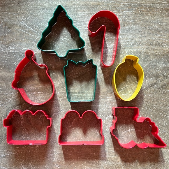Wilton | Kitchen | Wilton Christmas Cookie Cutter Set | Poshmark